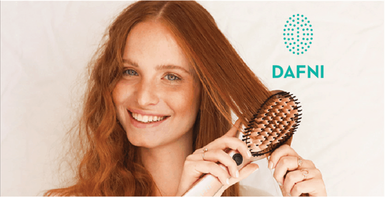 3 DAFNI Hair Straightening Brush Reviews (for 2025)